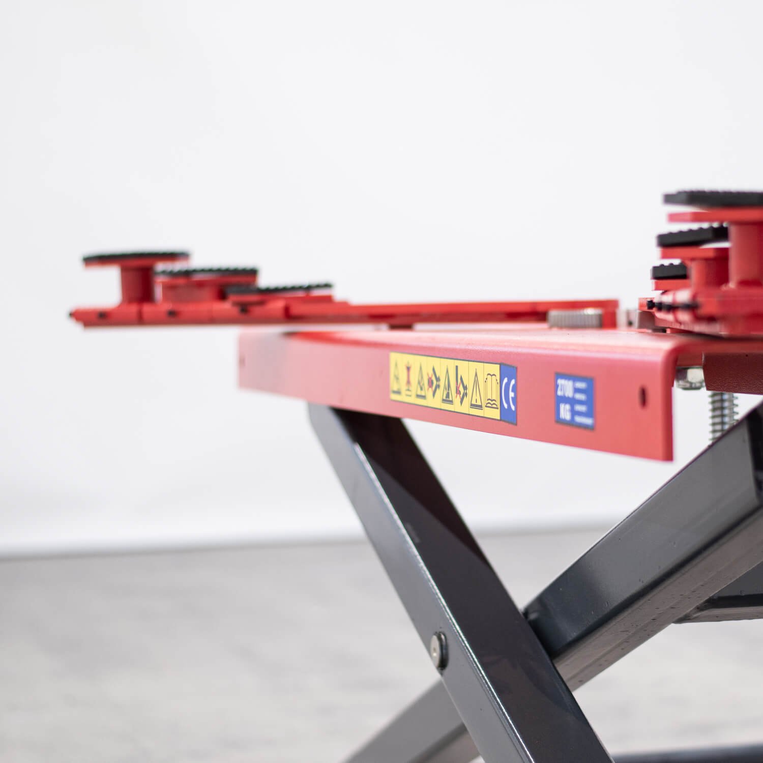 Flyttbar saxlyft - 2700 kg. - Hög kvalitet - Billigt pris - Nimalift