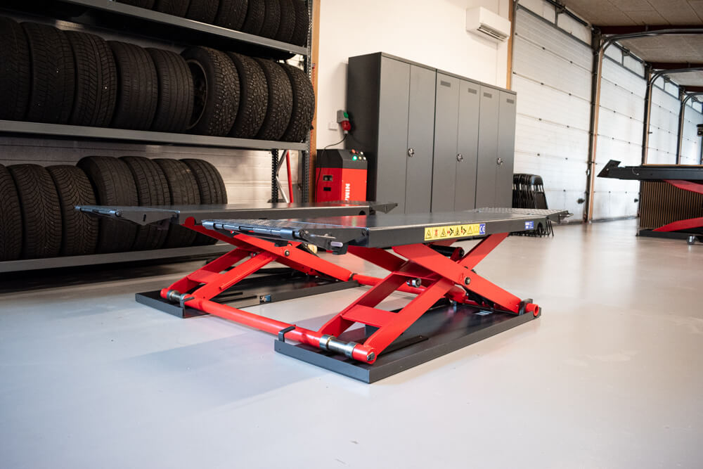 Låglyft - Saxlyft - 3500 kg - Dag till dag lev. - Nimalift.se