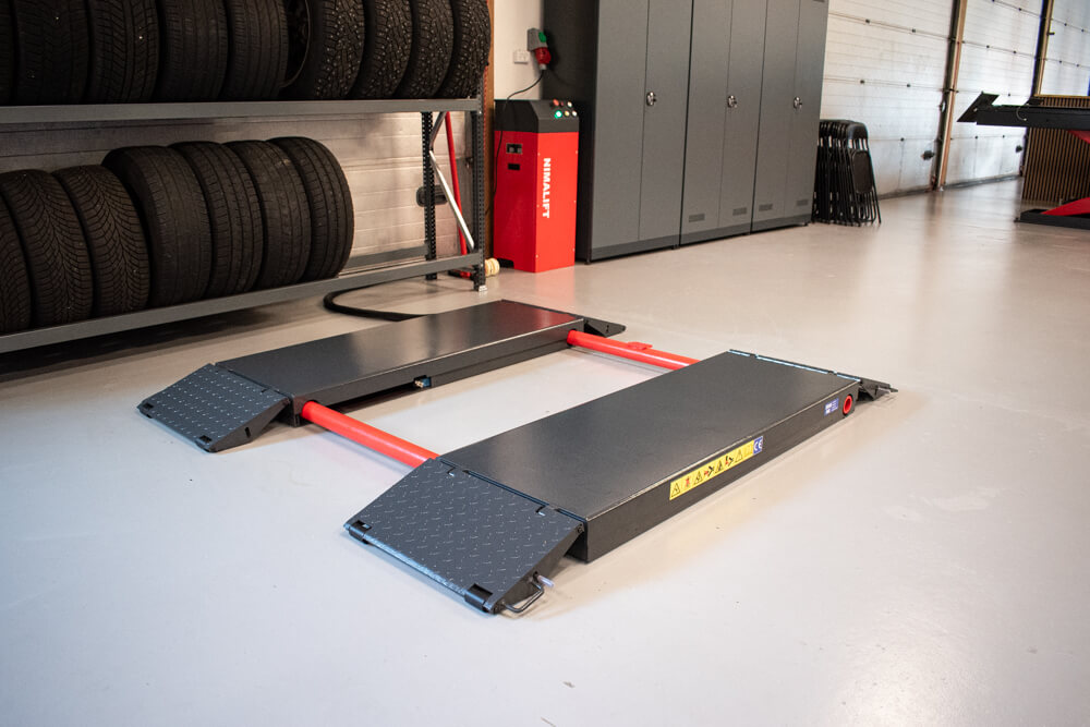 Låglyft - Saxlyft - 3500 kg - Dag till dag lev. - Nimalift.se